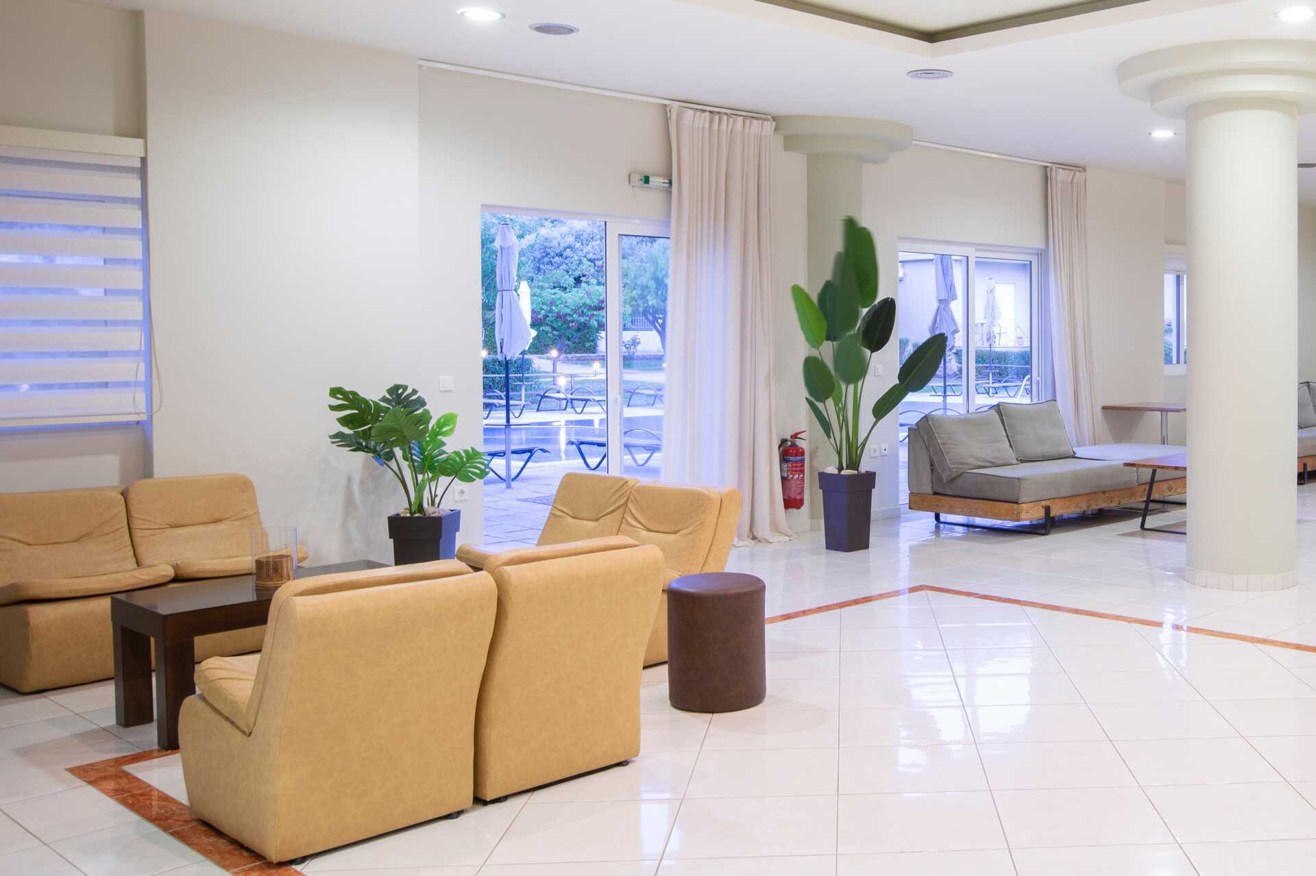 Boka Hotell Filoxenia - Paleros, Grekland | Apollo