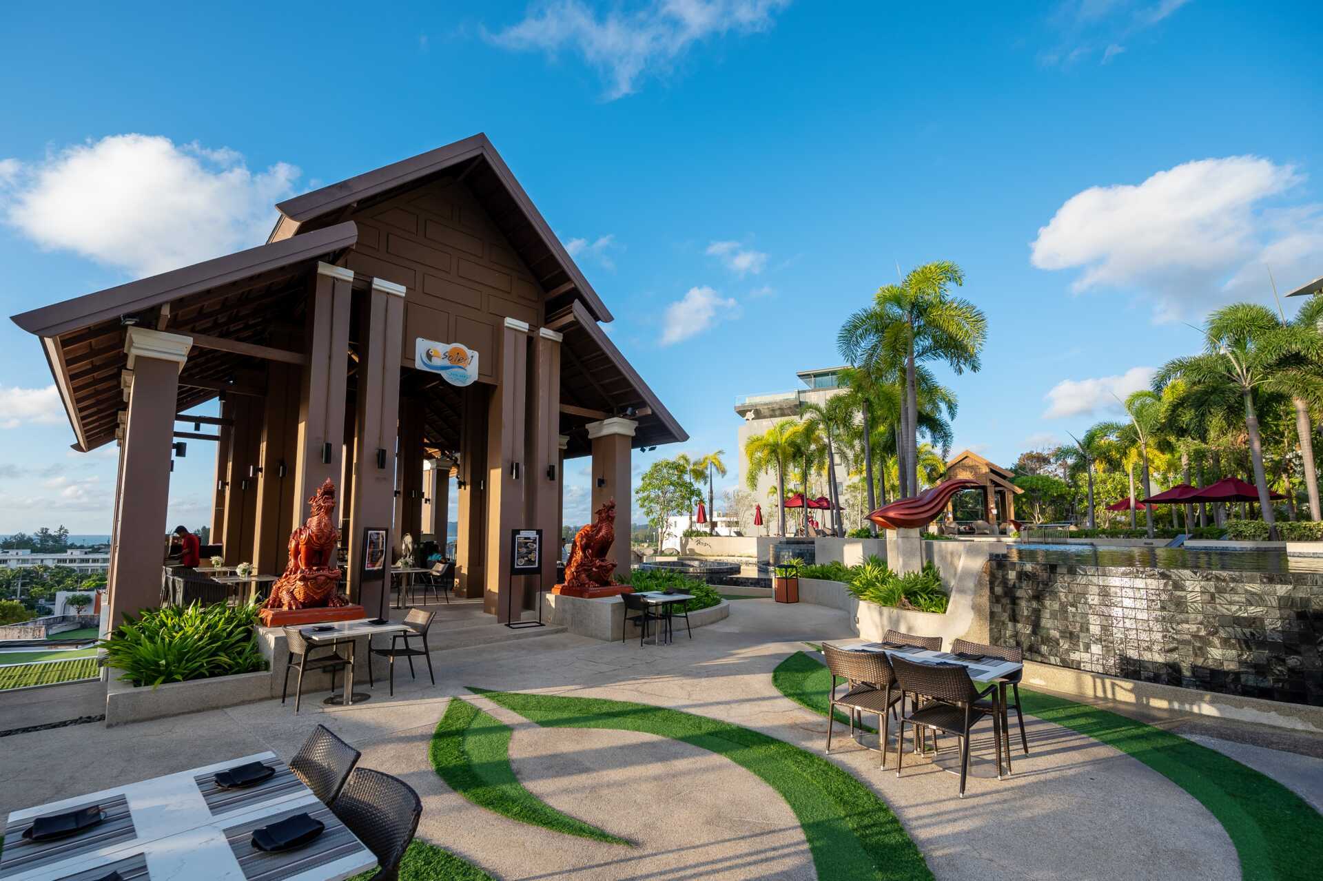 Boka Hotell Mida Grande Resort Phuket - Phuket, Thailand | Apollo